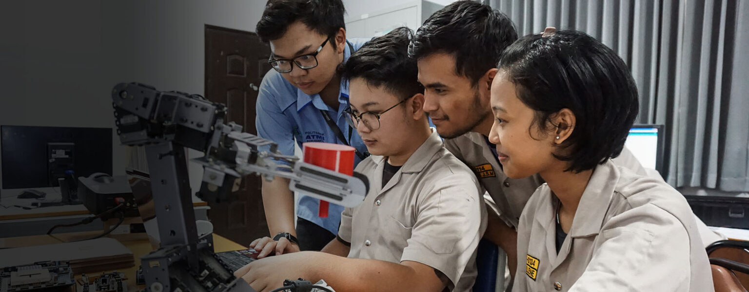 √ Biaya Kuliah ATMI Solo 2026
