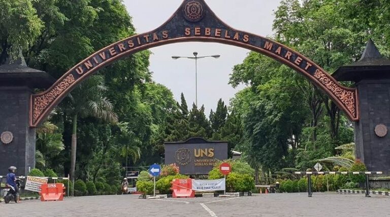 √ Biaya Kuliah UNS (Universitas Sebelas Maret) 2026