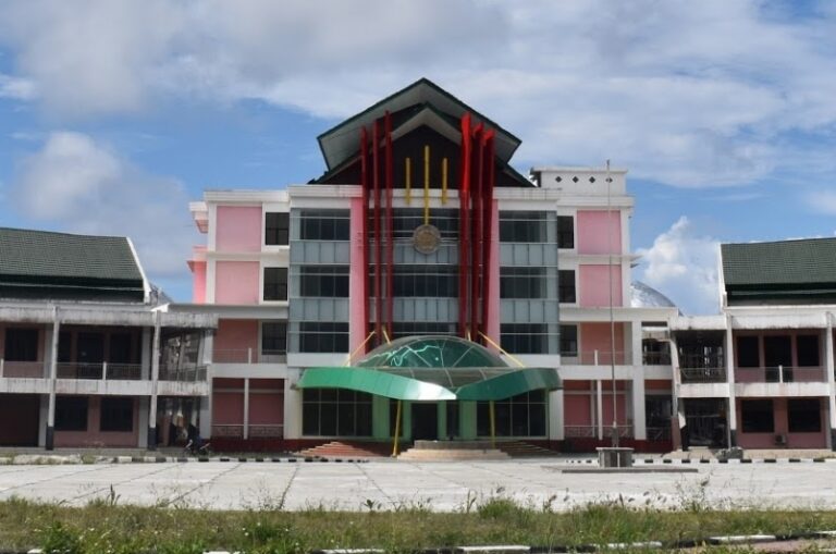√ Biaya Kuliah UNIPA (Universitas Negeri Papua) 2025