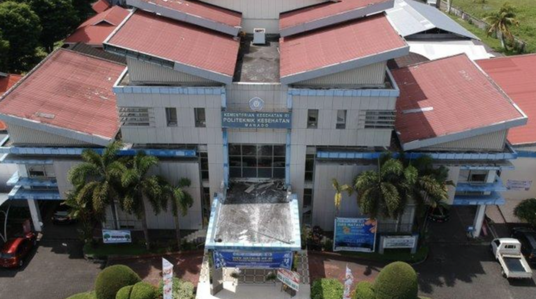 √ Biaya Kuliah Poltekkes Manado 2026